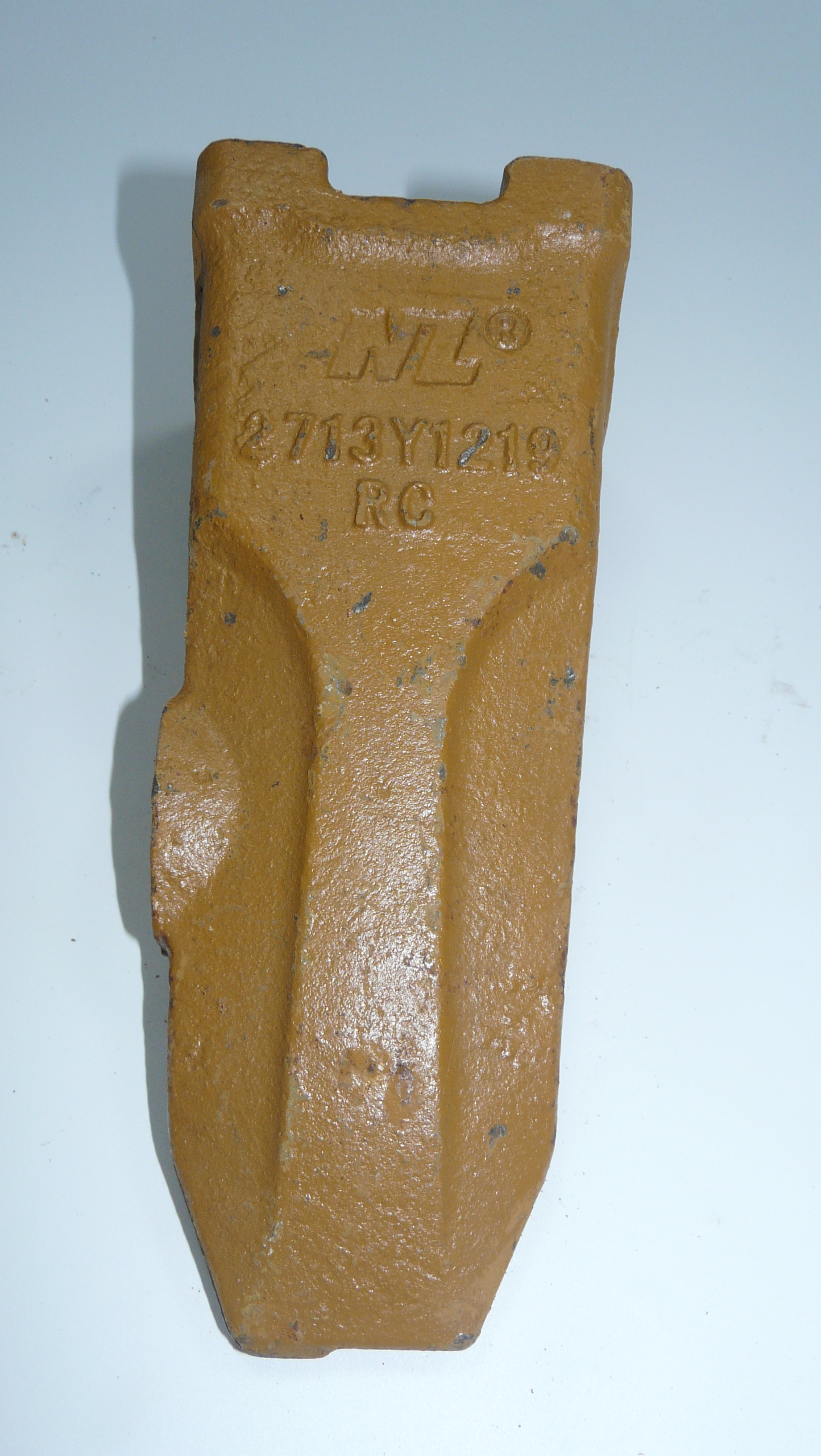 Excavator Parts Sharp Bucket Tooth 2713-1219RC 2713-1219TL Bucket Teeth ...