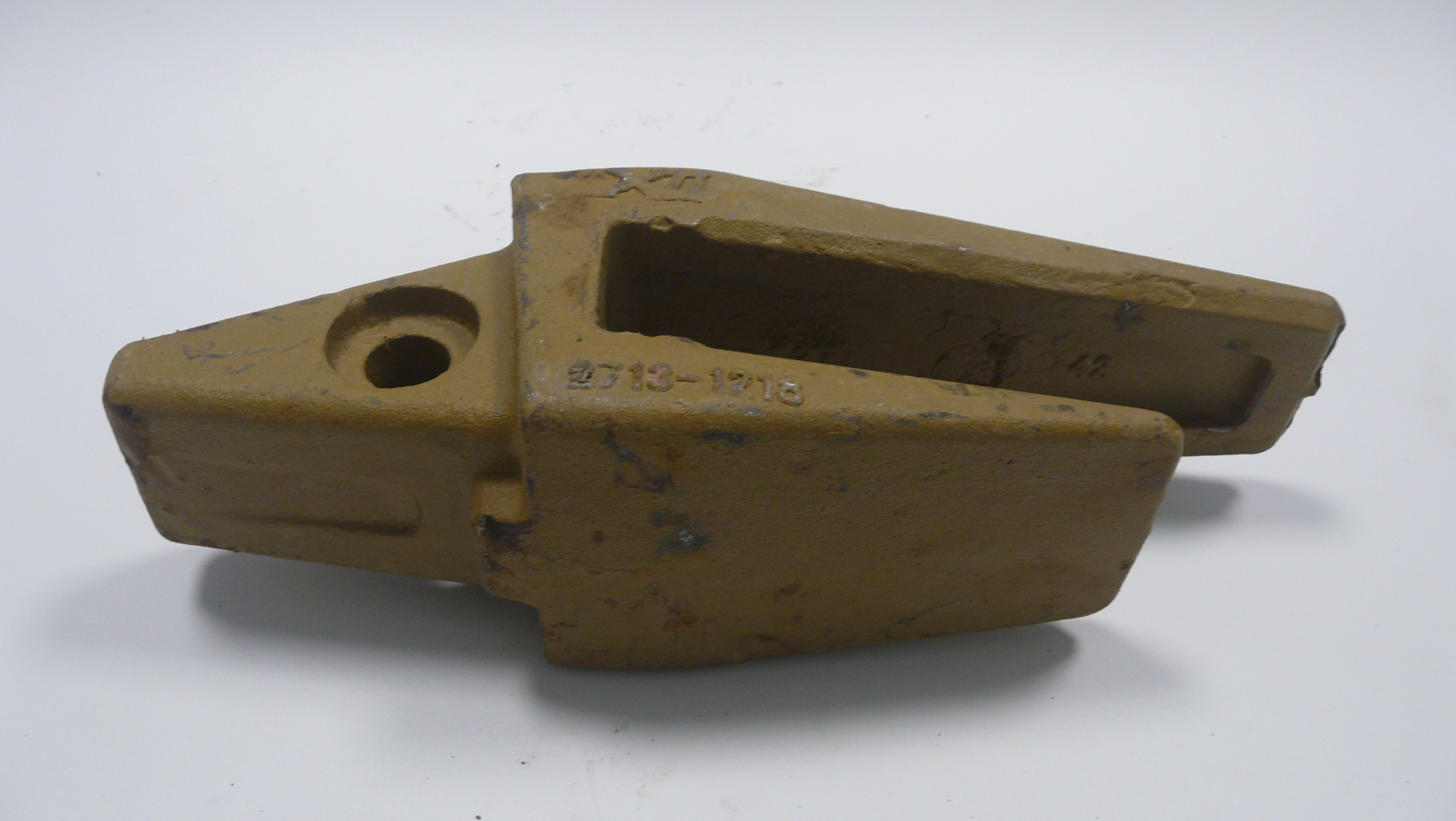 Precision Casting Excavator Bucket Teeth Adapter 2713-1218 Tooth Point ...